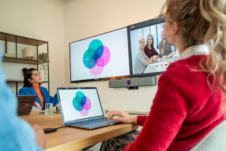 Barco Launches Innovative ClickShare Bar for Effortless Wireless ...